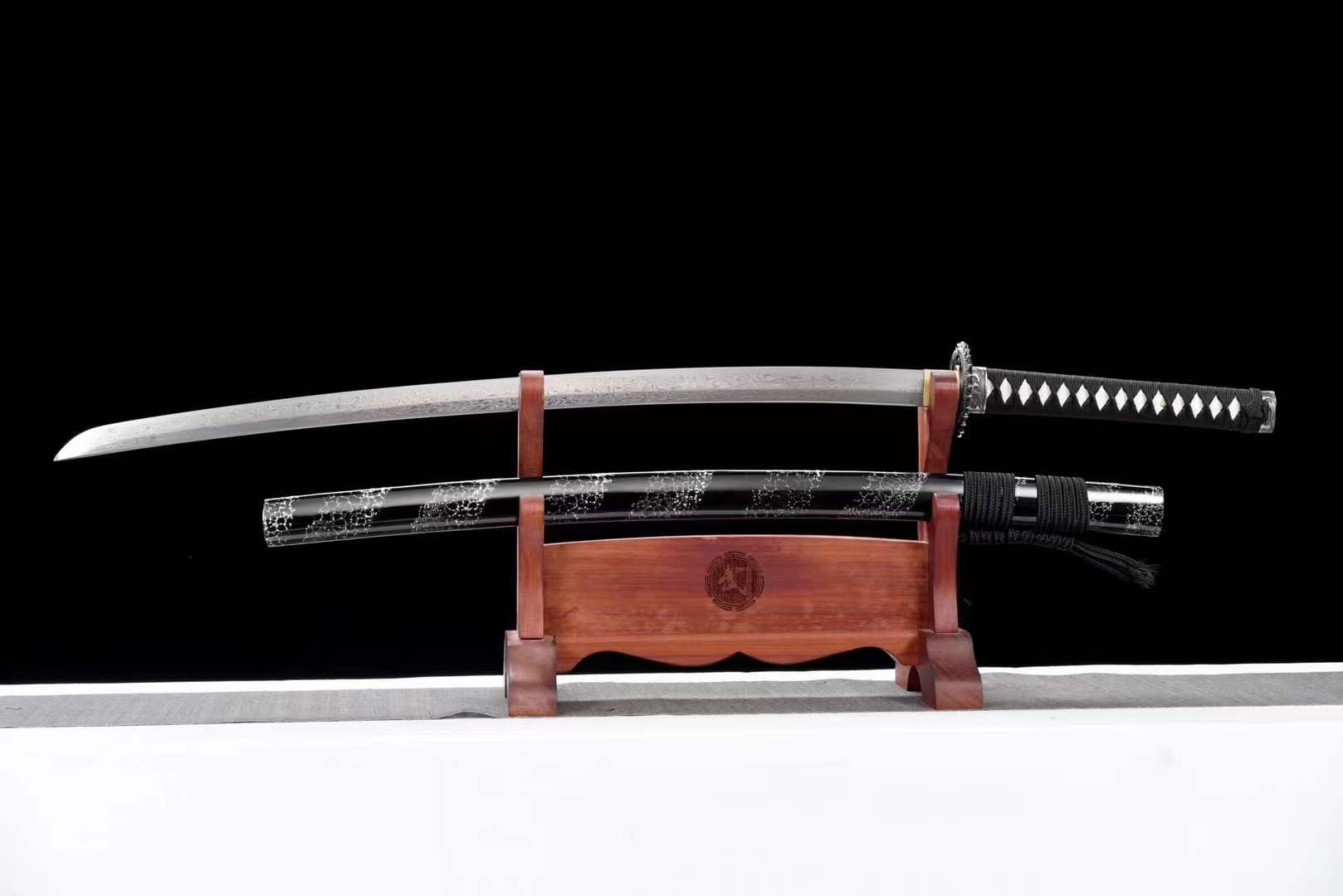 Damascus Samurai Katana [Silver Dragon Fighting Sword] – BoxKatana